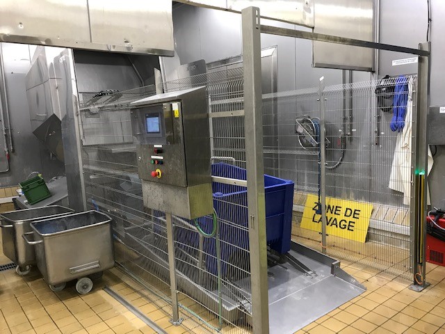 Cretel container washers for convenience food