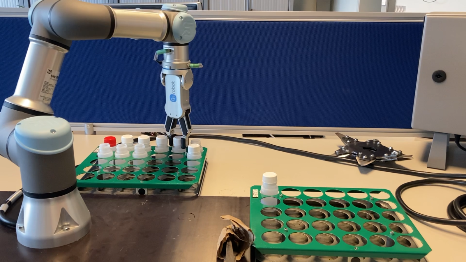 Robotcel met cobot - ATS Groep